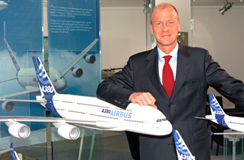 Boeing and Airbus Join Forces to Improve Aviation’s Environmental ...